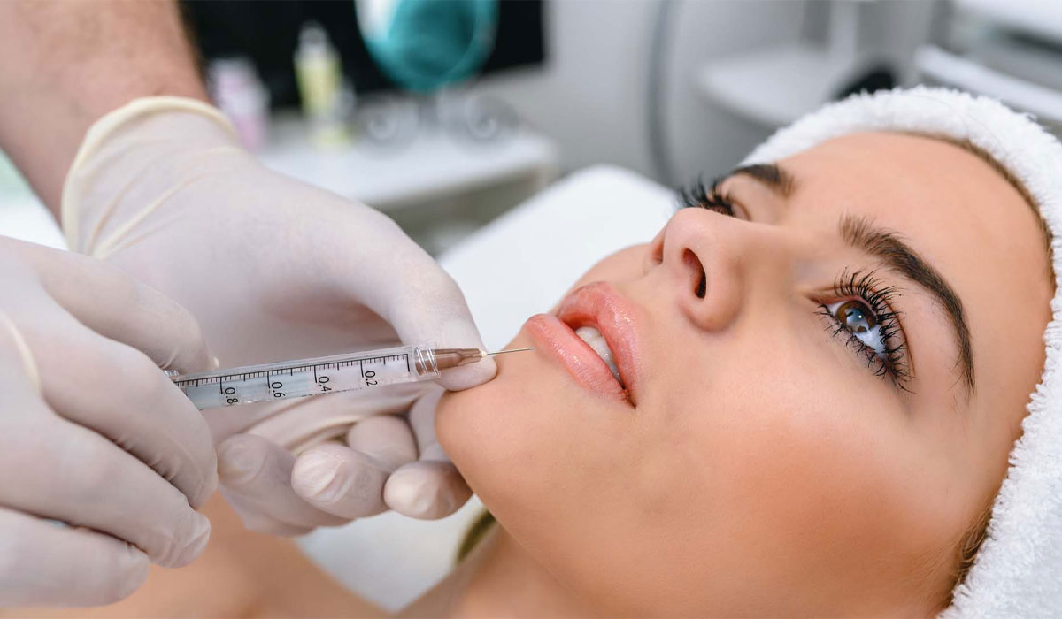 حقن الفيلر - لنضارة الوجه وامتلائه والحفاظ على مظهره الشبابي بدون تجاعيد